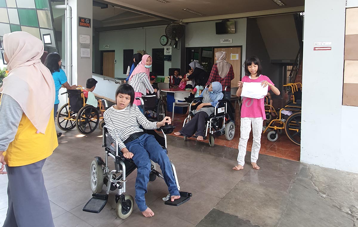 Disability Awerness; Yayasan Sayap Ibu Cabang Banten. | alaniadita